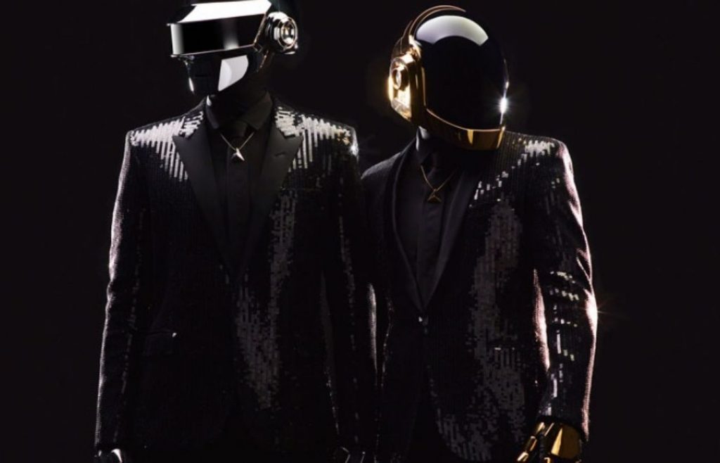La verdadera historia que llevó a Daft Punk a adoptar su imagen de ...